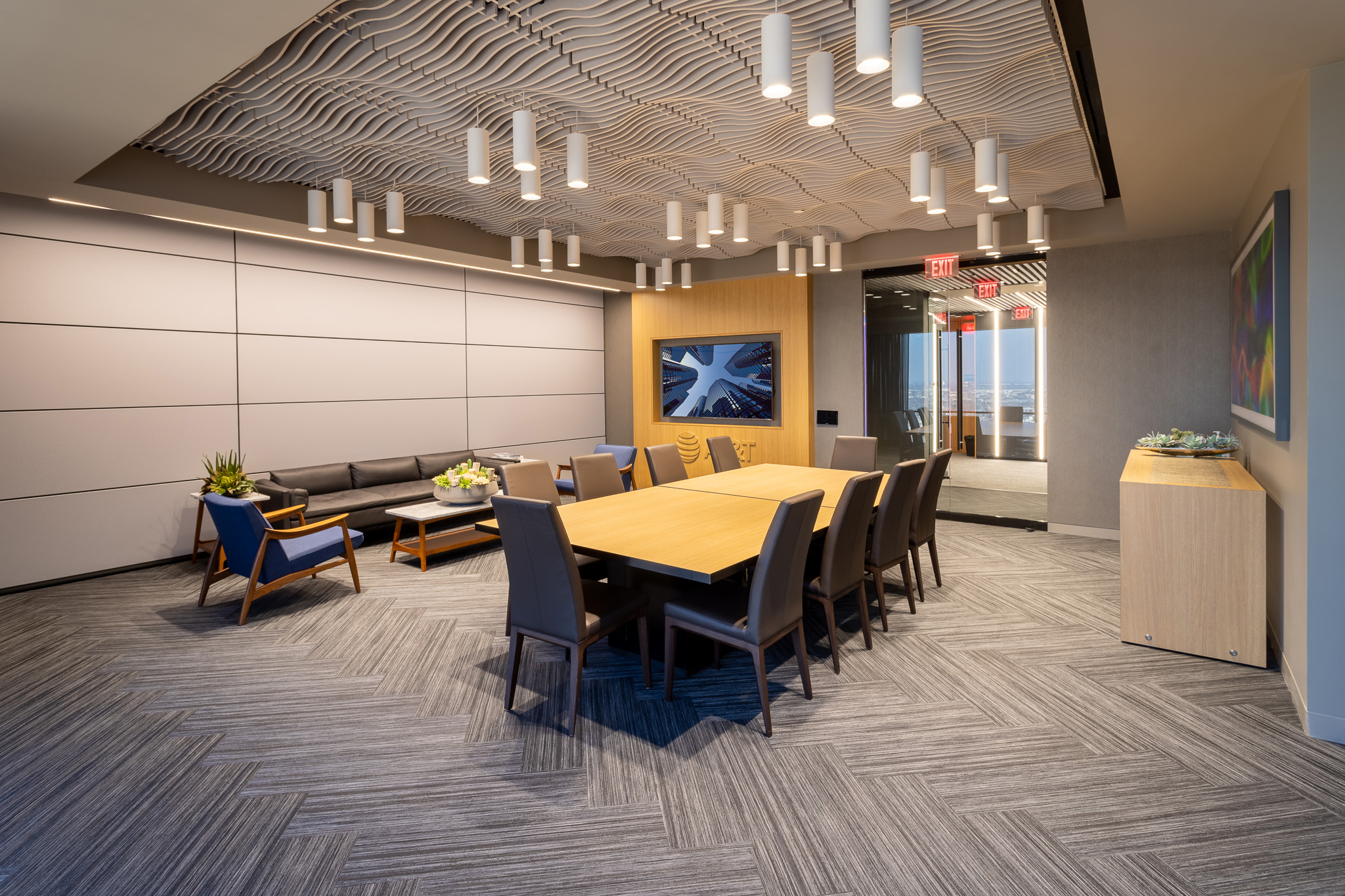 AT&T 37th Floor Media Studio – Ford AV