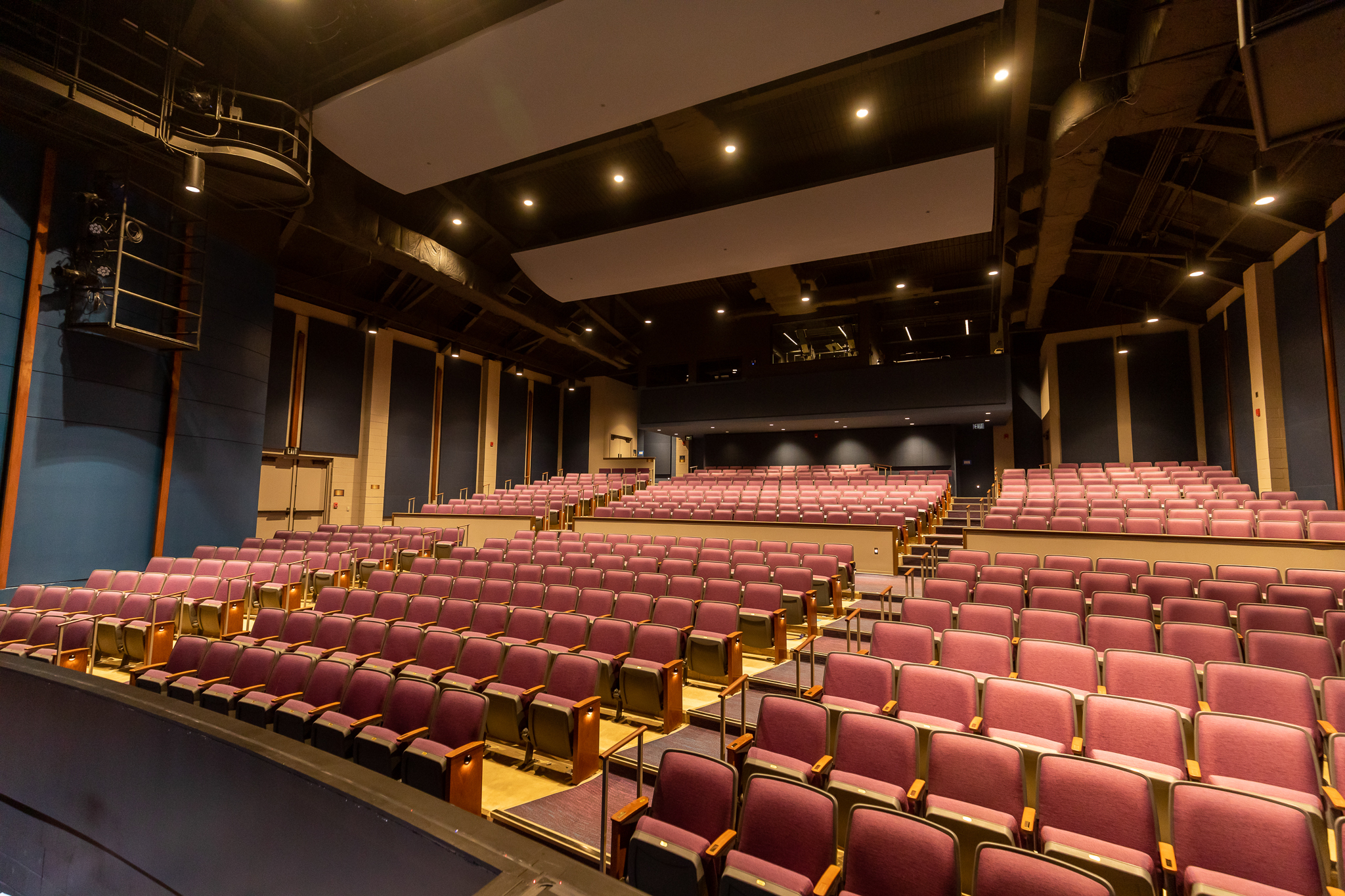 Diamond Head Theatre – Ford AV