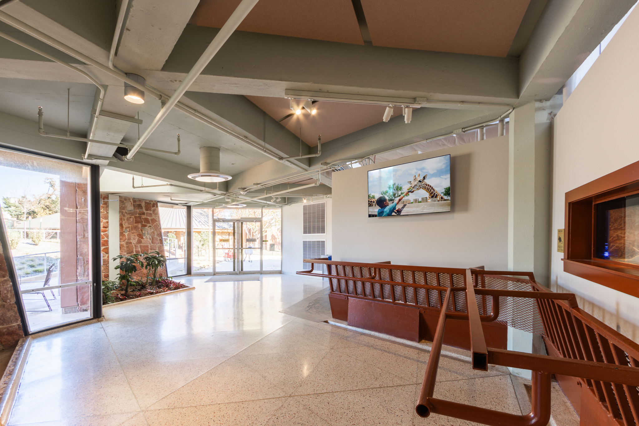 Oklahoma City Zoo – Ford AV