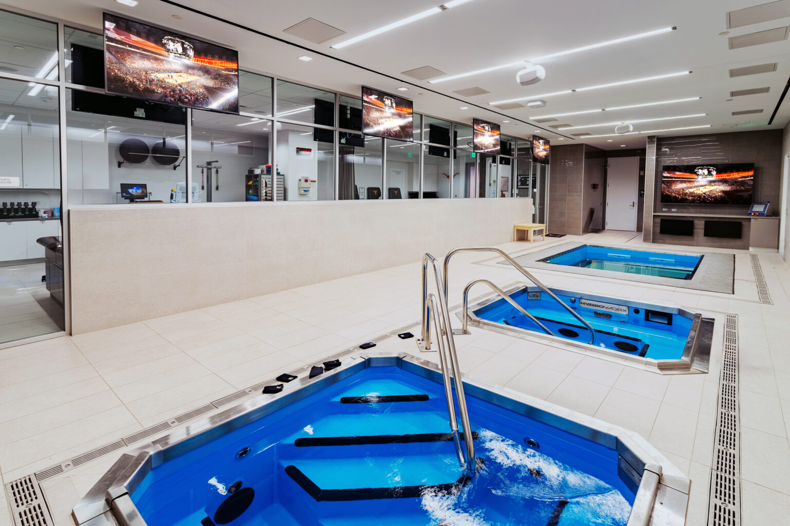 University of Texas Basketball & Rowing – Ford AV