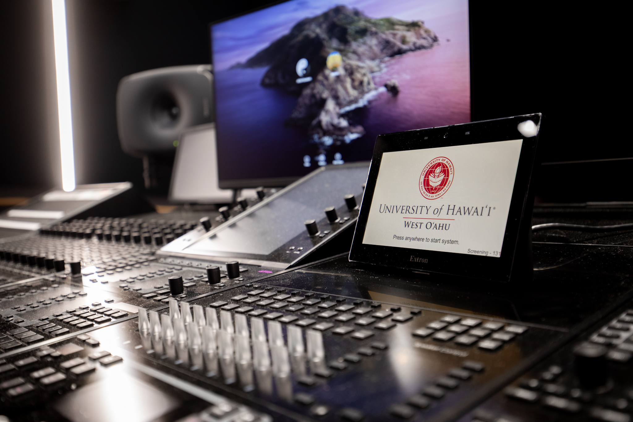 University of Hawaii – Ford AV